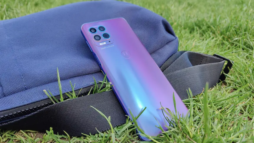 Motorola Moto G100 Pro resmen tanıtıldı - BeeTekno.com